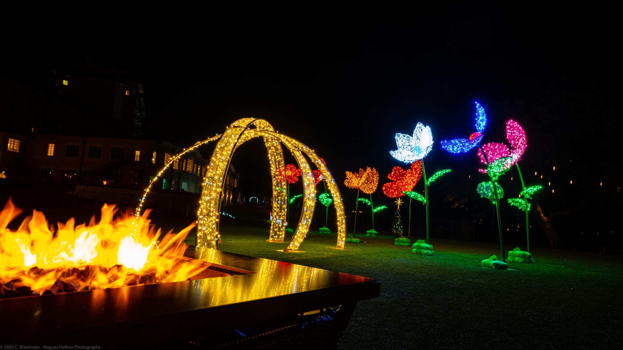 Custom Commercial Light Displays For Any Kind Of Business