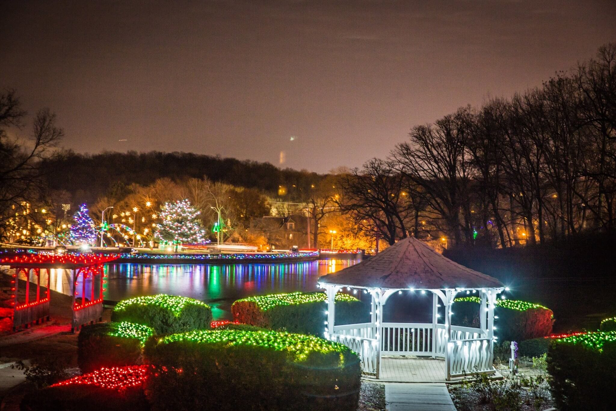 Lighting Displays Designs for Cities & Towns | Creative Displays