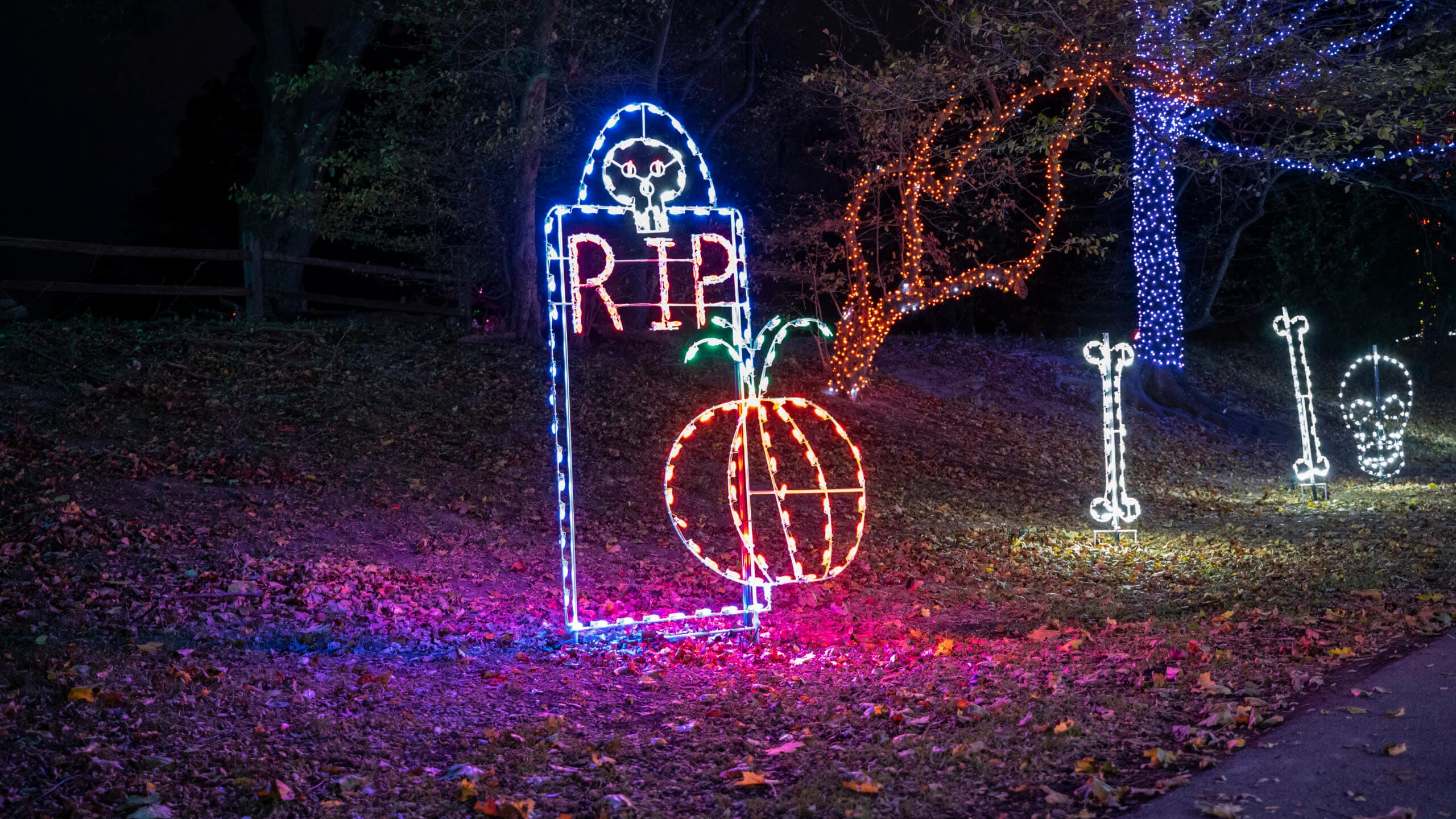 12' Graveyard Scene Halloween Light Display - Creative Displays